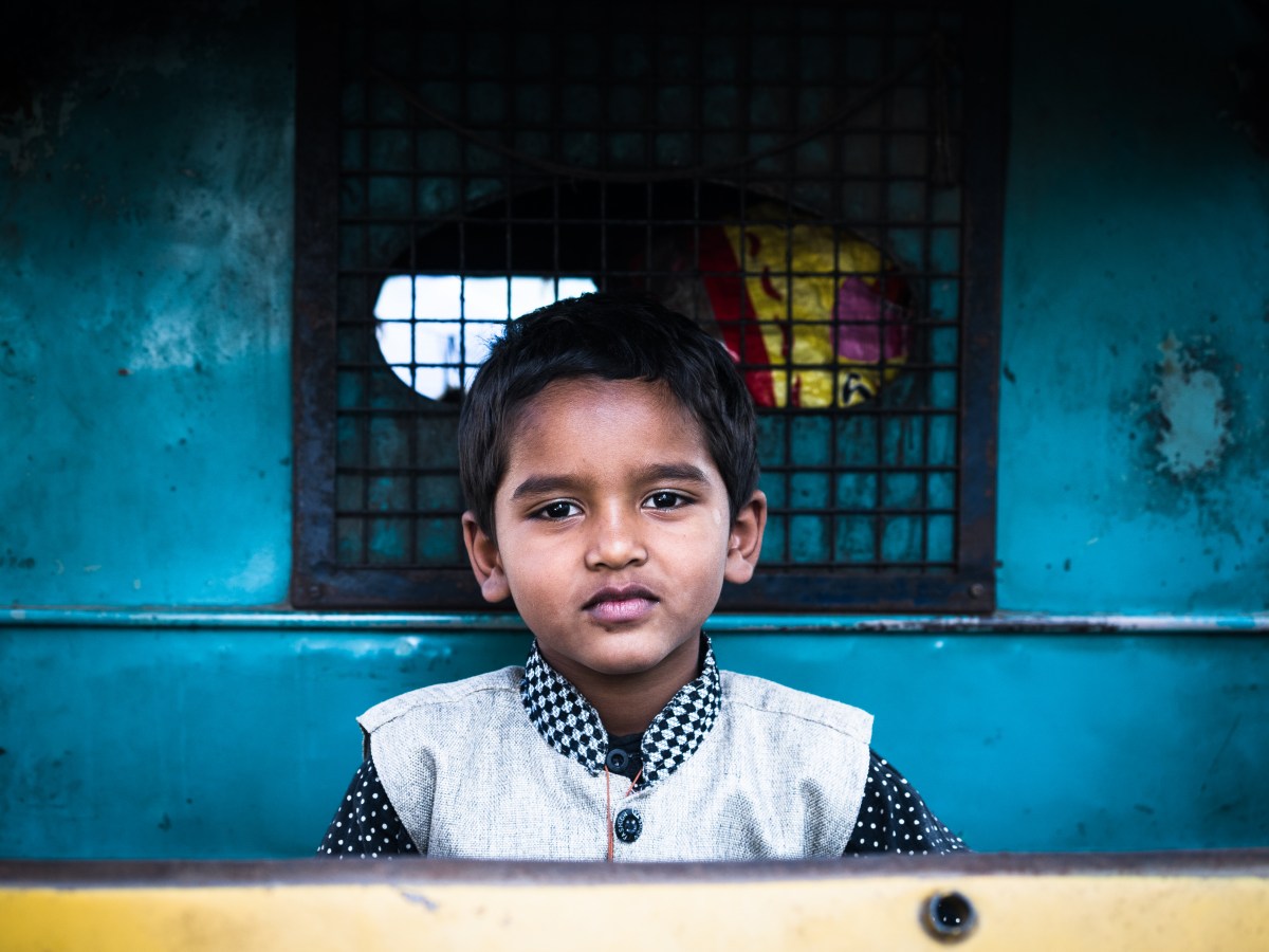 10 Reasons To Shoot in Colour | pagespics